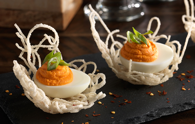 Eye-Poppin’ Sriracha Deviled Eggs | Louisiana Egg Commission